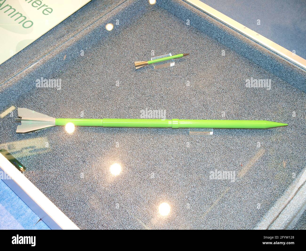 40mm CTS APFSDS round Stock Photo - Alamy