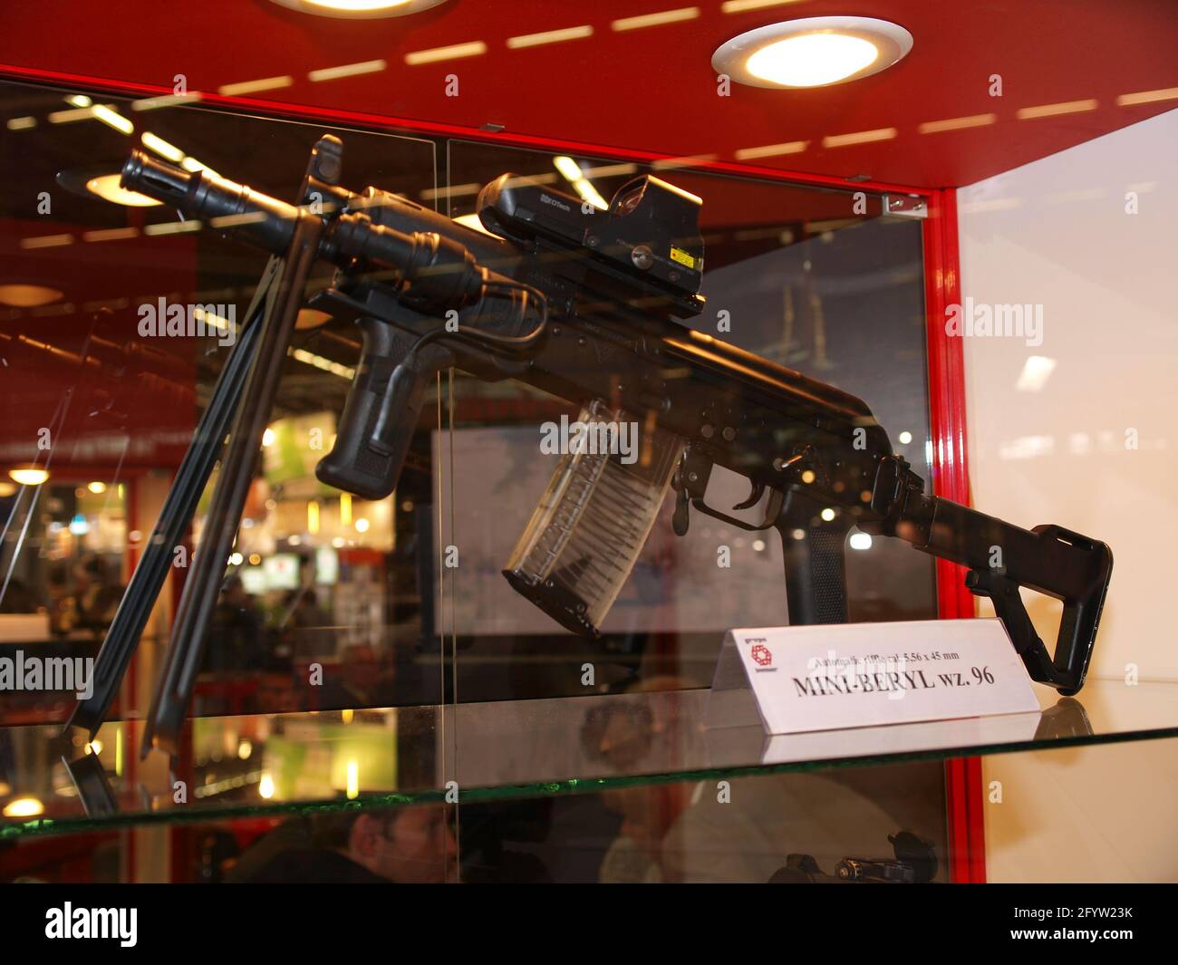MINI-BERYL wz.96 Assualt rifle in Eurosatory 2008 Stock Photo - Alamy