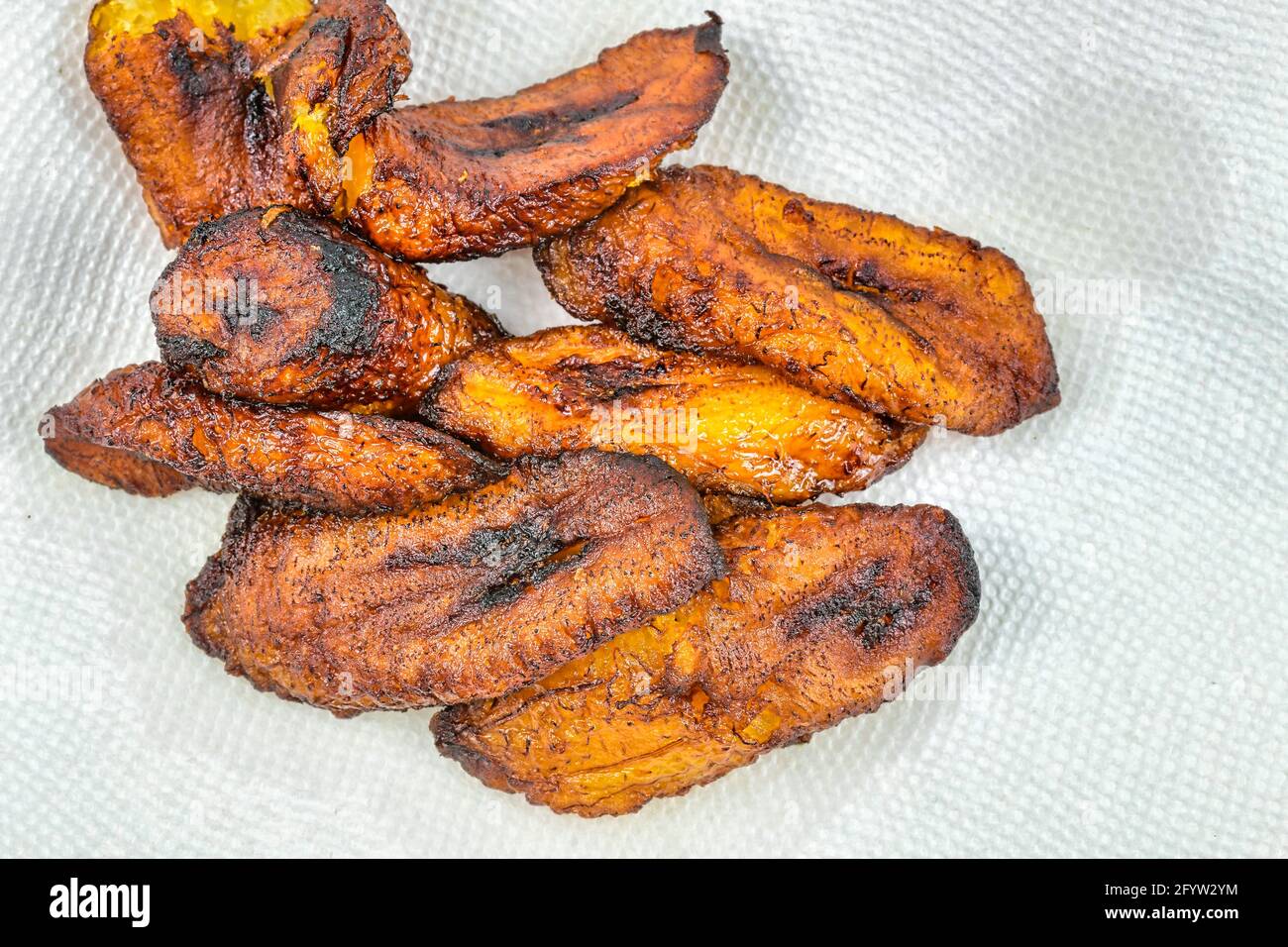 Deep-fried banana slices, Cuban traditional cuisine Stock Photo - Alamy