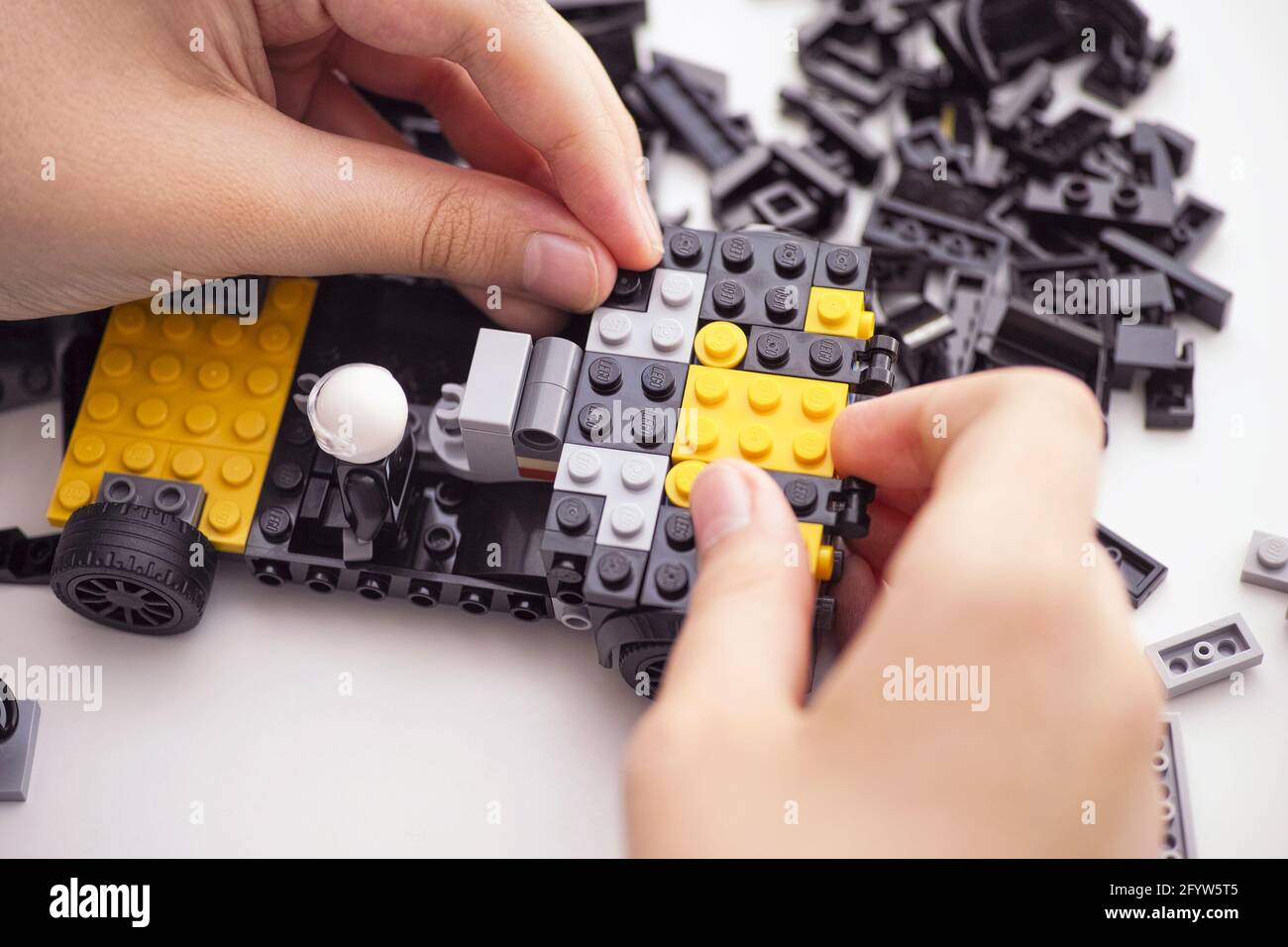 Lego car hi-res stock photography and images - Alamy