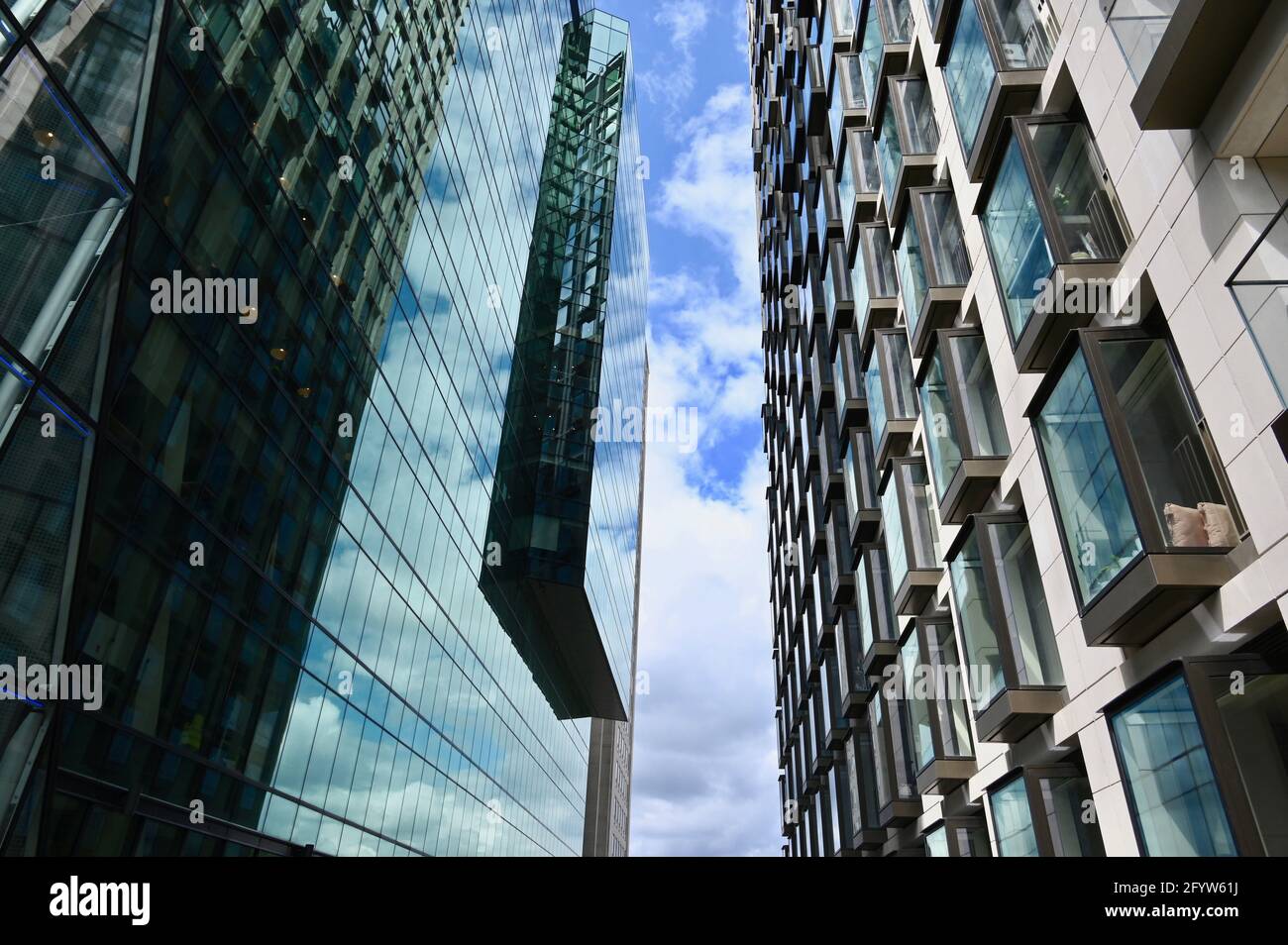 Waterloo architecture hi-res stock photography and images - Alamy