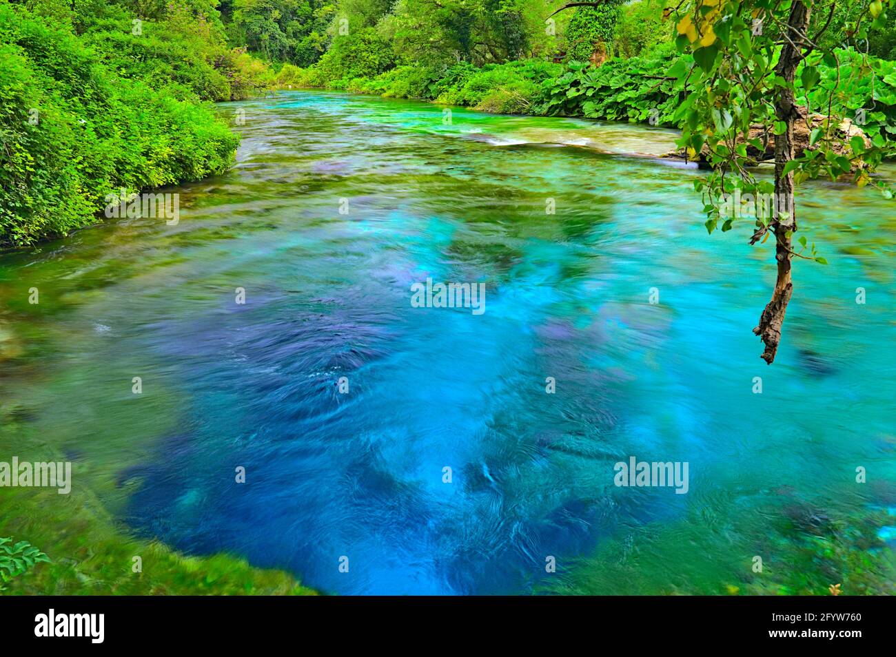 Syri i Kalter or Blue Eye, a natural spring Stock Photo - Alamy