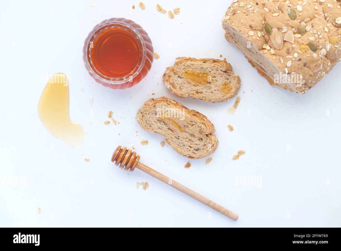 Oatmeal oat flakes drop hi-res stock photography and images - Alamy