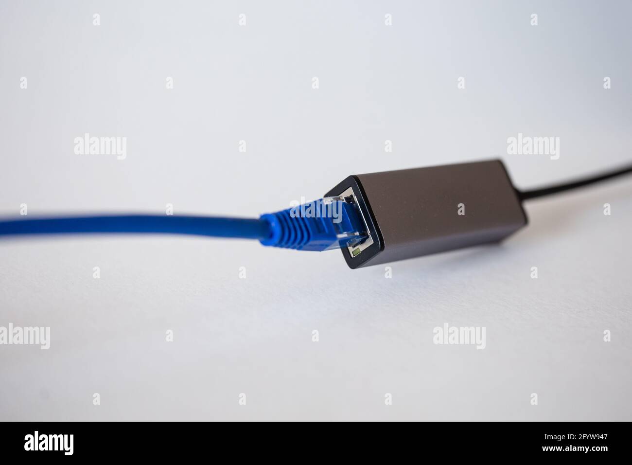 Connecting to portable devices hi-res stock photography and images - Alamy