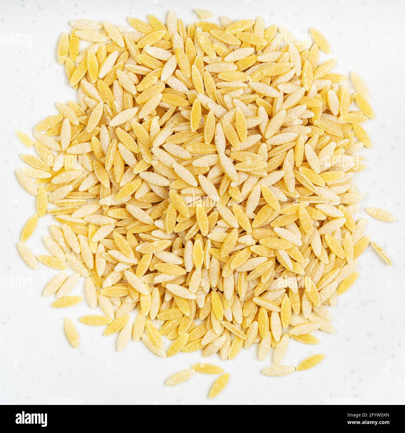 Risoni pasta hi-res stock photography and images - Alamy