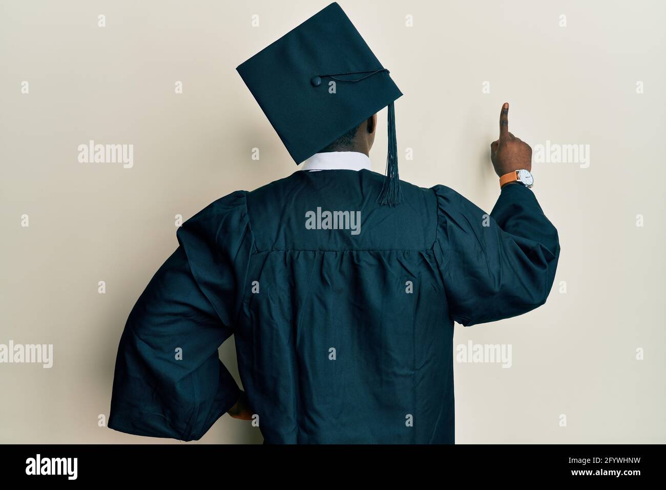 African ceremony back view hi-res stock photography and images - Alamy