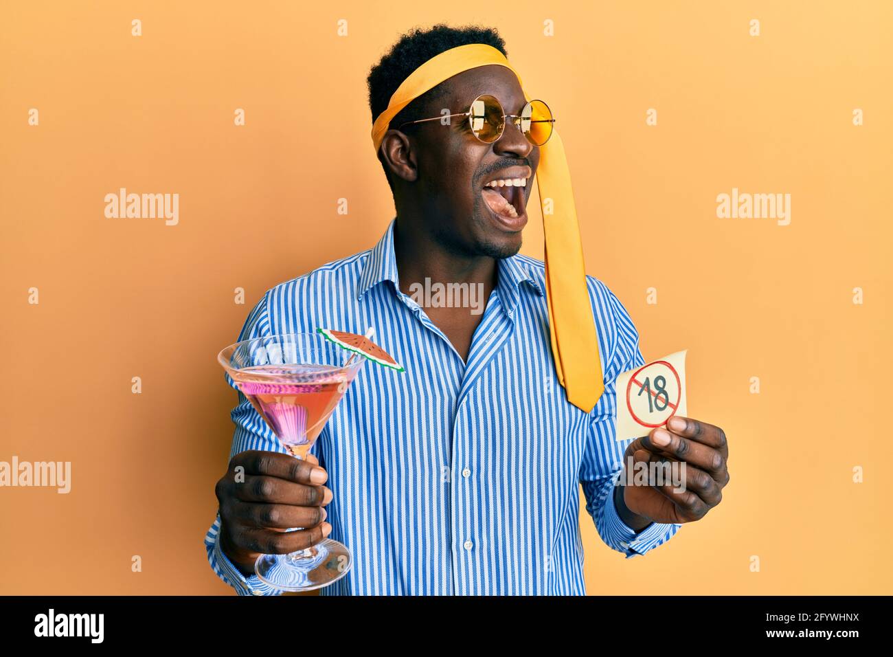 Drunk businessman and fight hi-res stock photography and images - Alamy