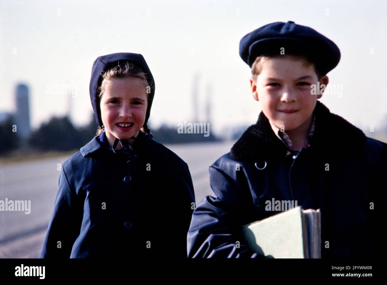 Mennonite children hi-res stock photography and images - Alamy