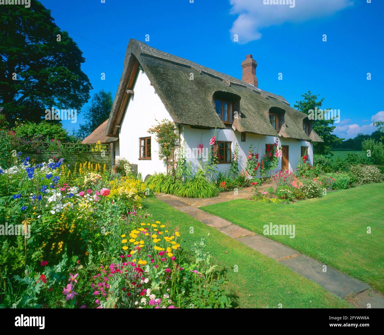 Picturesque garden cheshire hi-res stock photography and images - Alamy