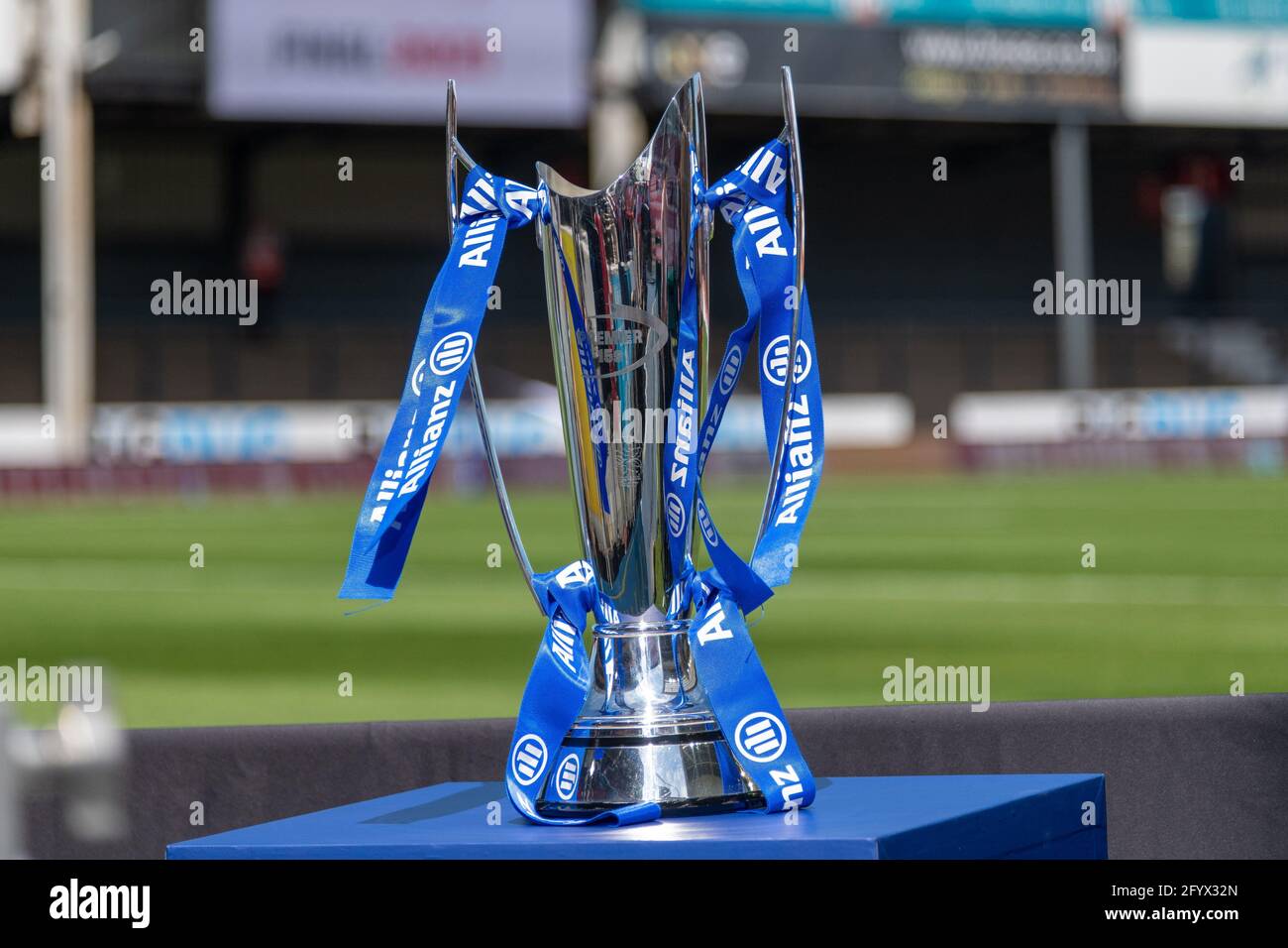 Premier 15s trophy hi-res stock photography and images - Alamy