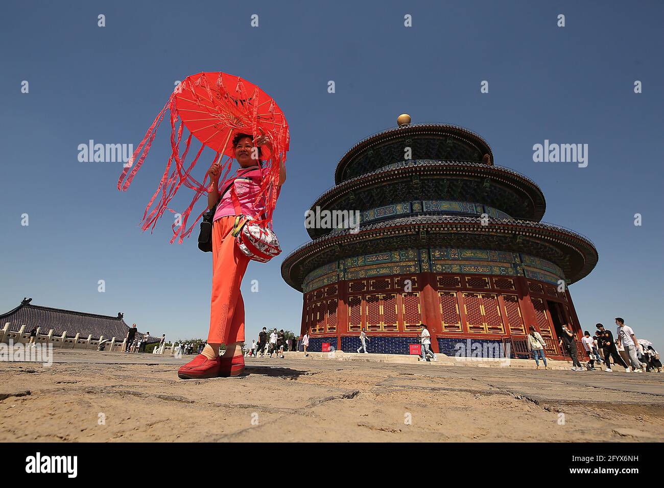 Billion 500 hi-res stock photography and images - Alamy