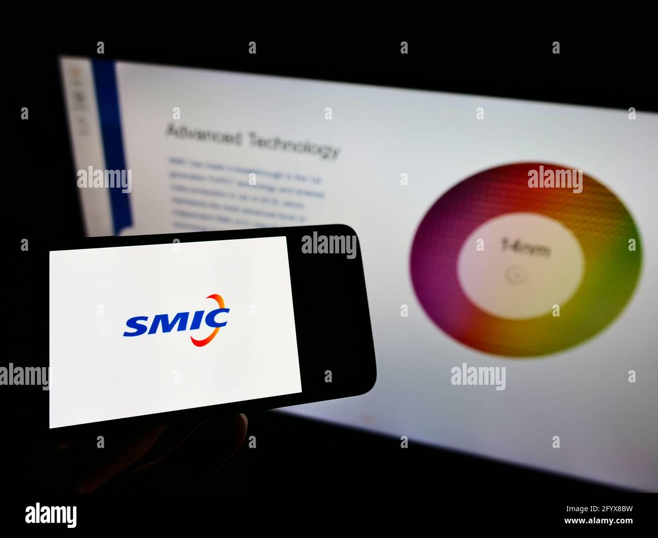 Semiconductor device manufacturing hi-res stock photography and images ...