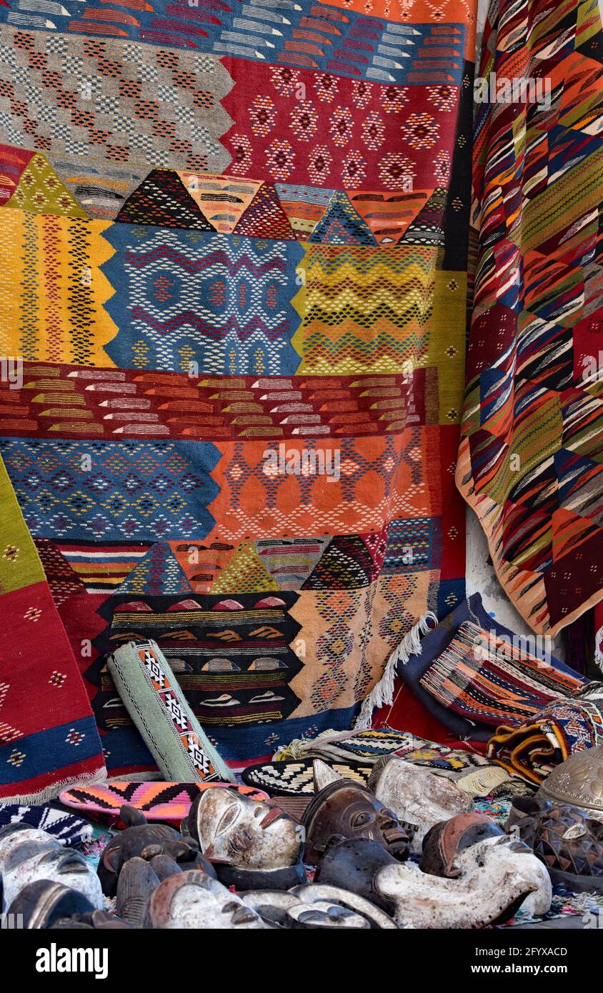 Moroccan rugs hi-res stock photography and images - Alamy