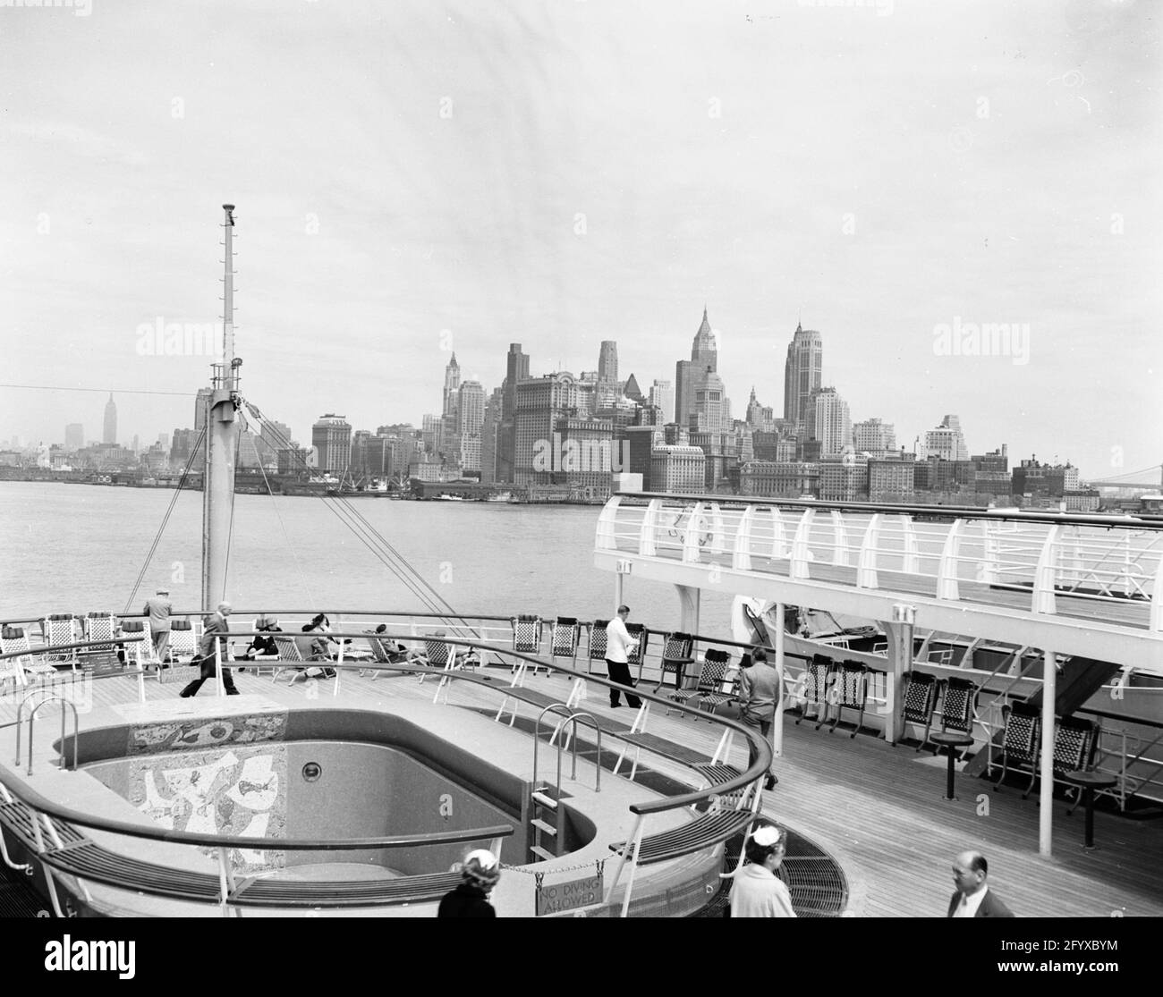 Ss manhattan Black and White Stock Photos & Images - Alamy