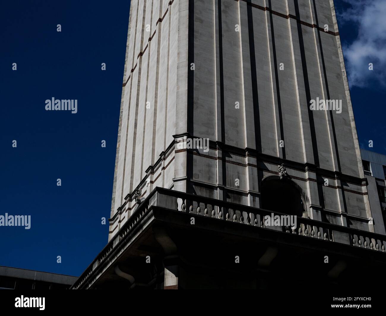 Queen's tower imperial college hi-res stock photography and images - Alamy