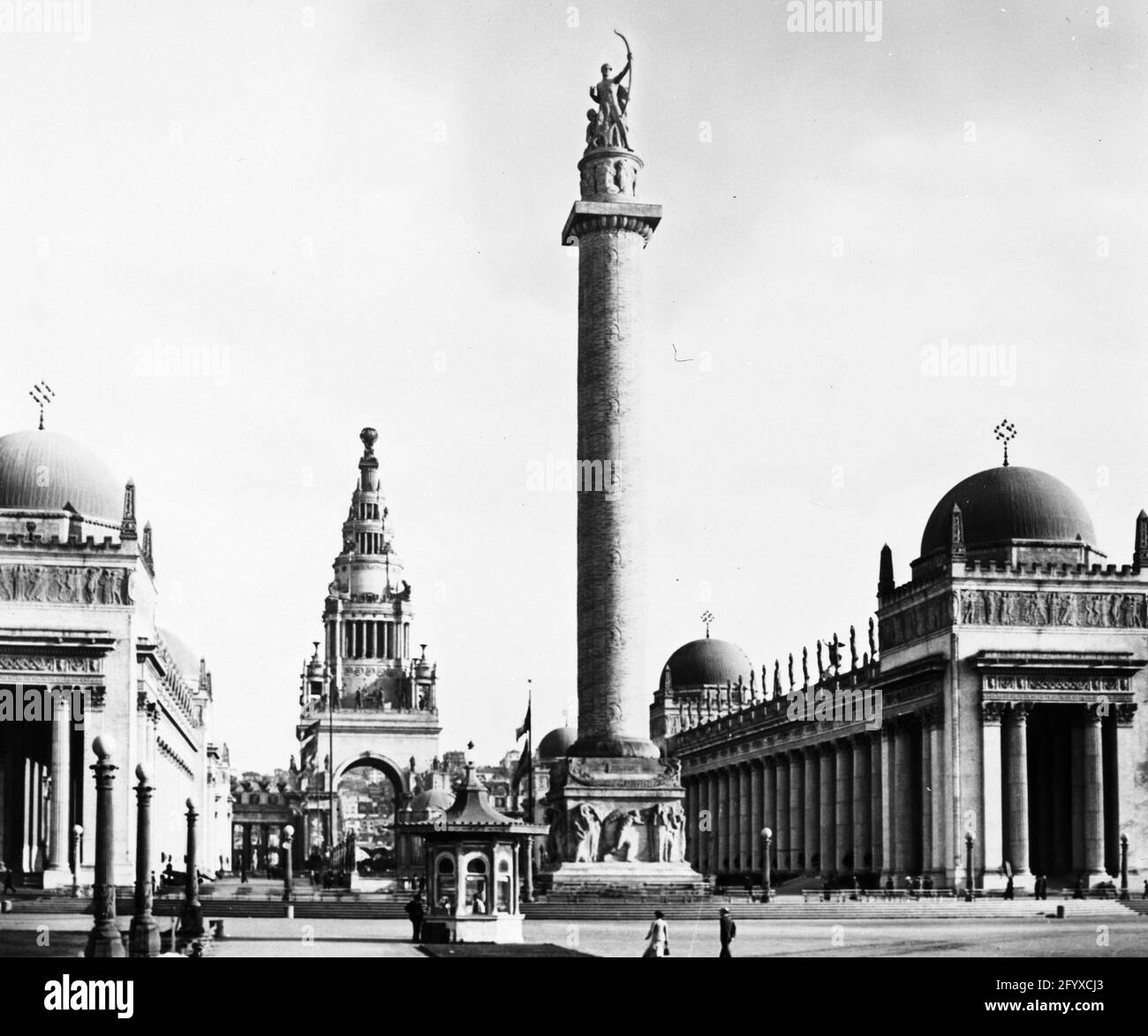 View of the Panama-Pacific International Exposition, also known as the ...