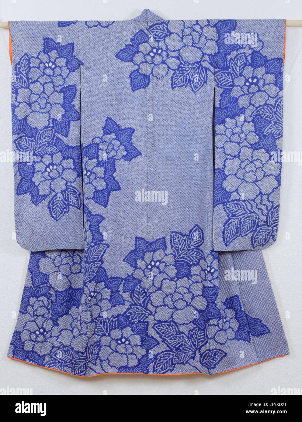 Large furisode hi-res stock photography and images - Alamy