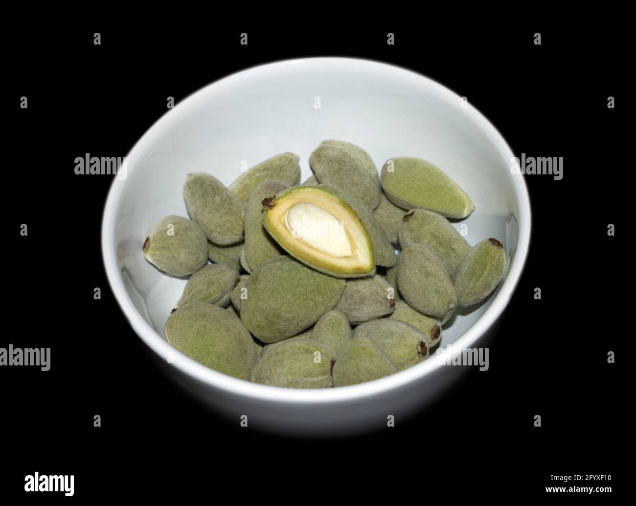 Drupaceous nuts hi-res stock photography and images - Alamy