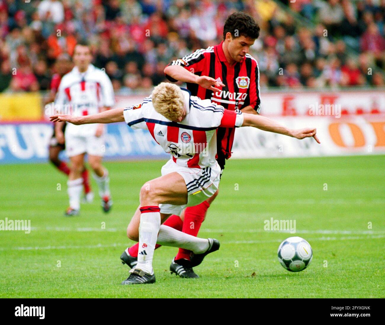 Michael ballack bayern münchen hi-res stock photography and images - Alamy