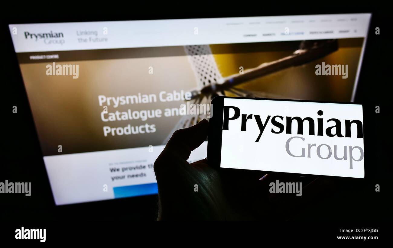 Dark fiber telecom hi-res stock photography and images - Alamy