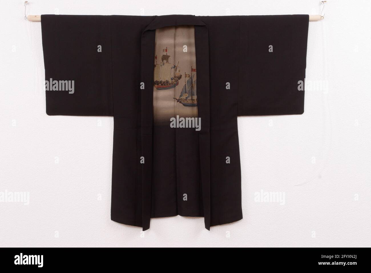 Men's Haori with two ships. Haori for a man with a decoration on the ...