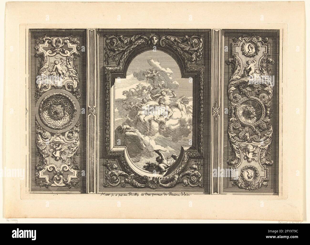 Three vertical panels ceilings hi-res stock photography and images - Alamy