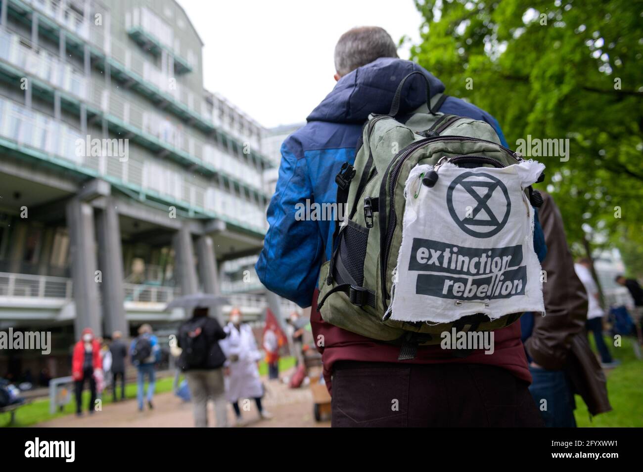 Extinction rebellion logo hi-res stock photography and images - Alamy
