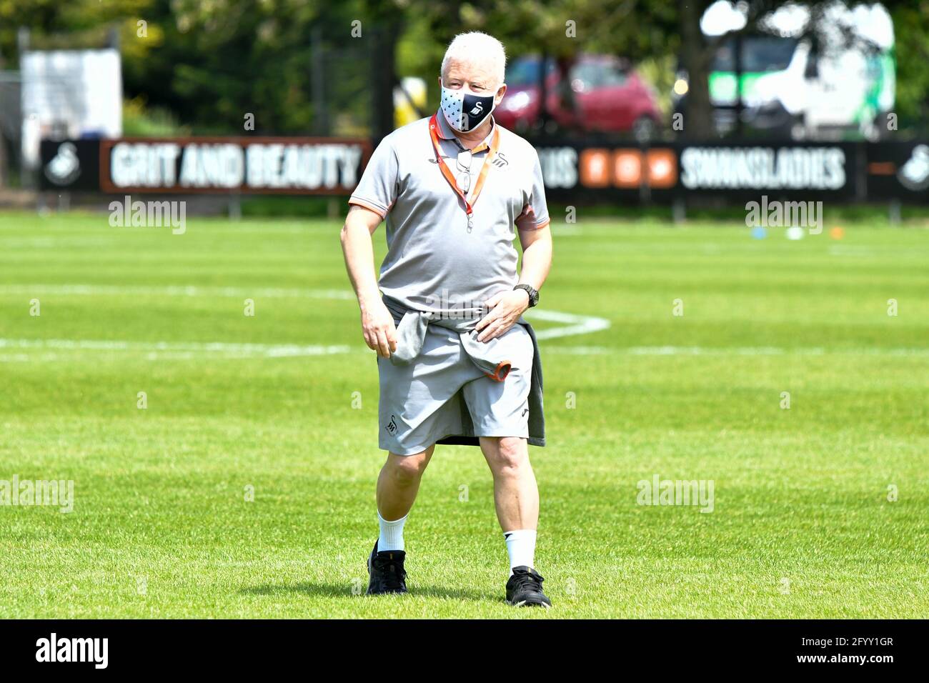 Welsh football manager hi-res stock photography and images - Alamy