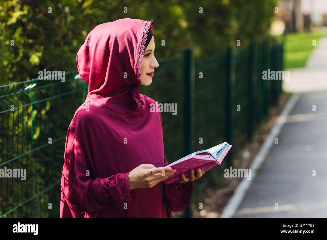 Confident Arab businessman smiling and walks of Dubai. Arab Business ...