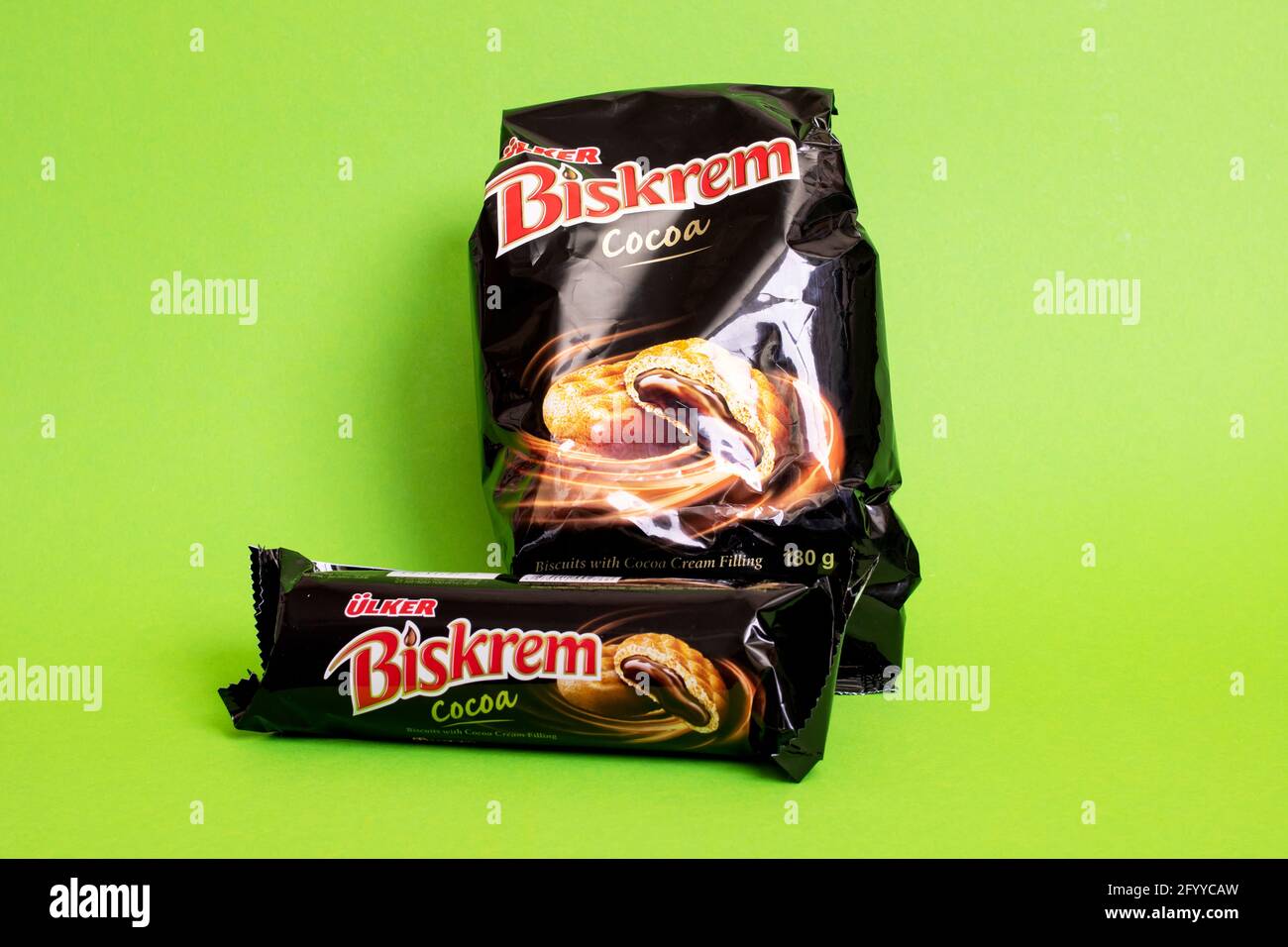 BELARUS, NOVOPOLOTSK - 30 MAY, 2021: Cookies Biskrem on green ...