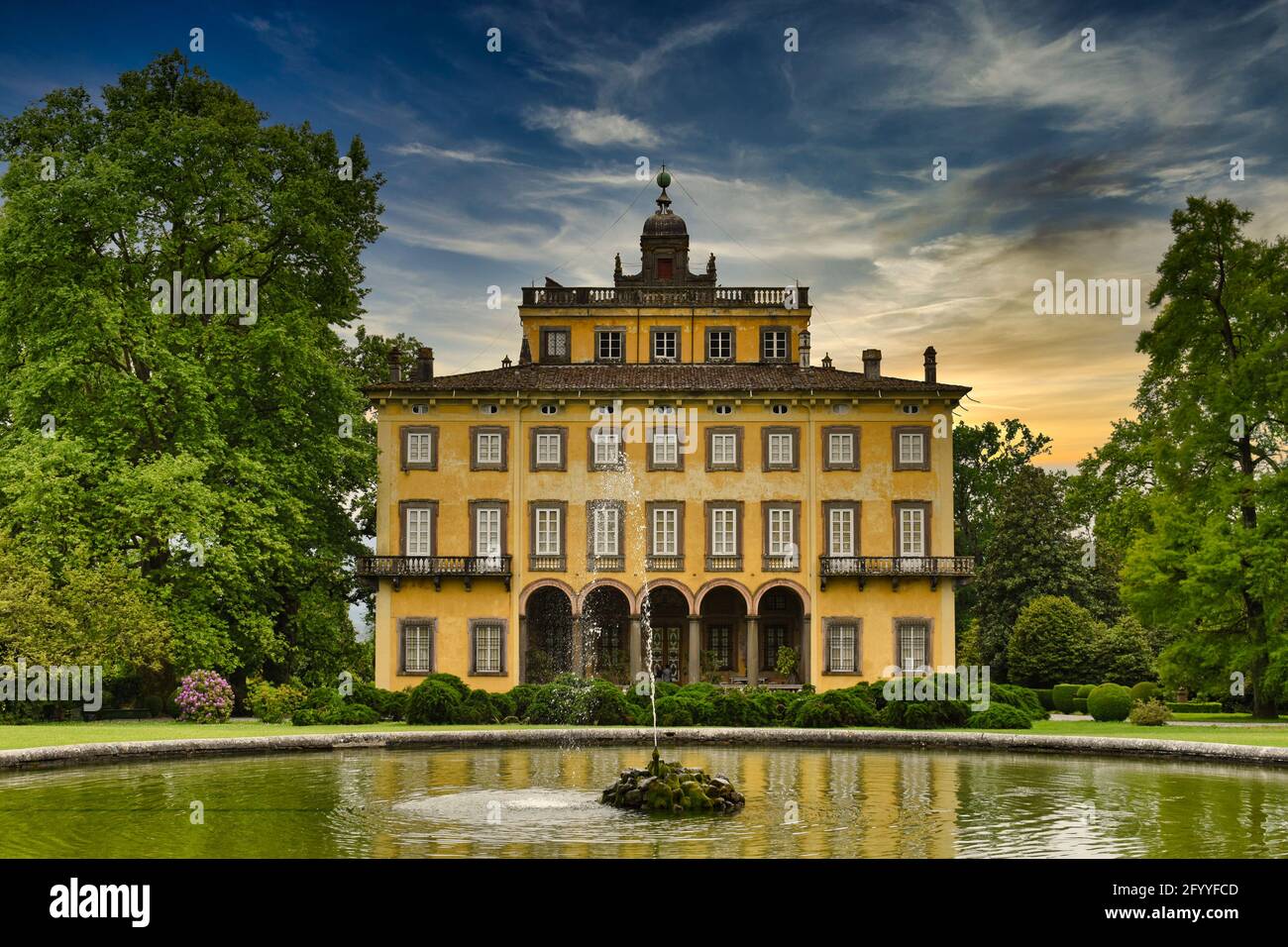 Villa Torrigiani old villa with gardens and ancient statue in tuscany ...