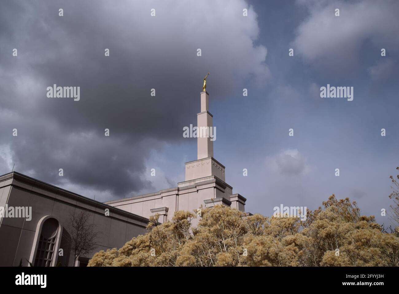 Albuquerque LDS Temple Stock Photo - Alamy