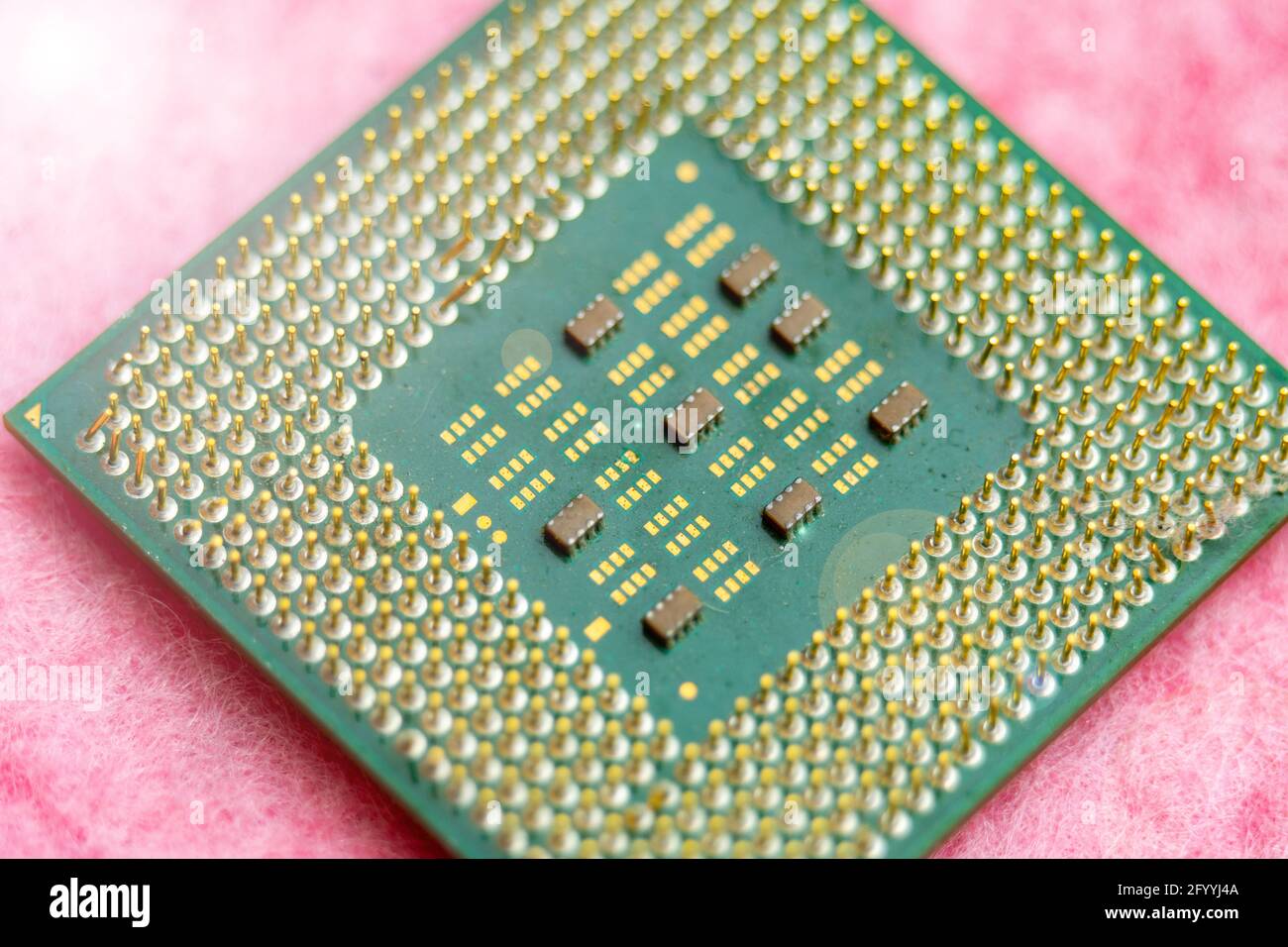 Integrated circuit and socket hi-res stock photography and images - Alamy
