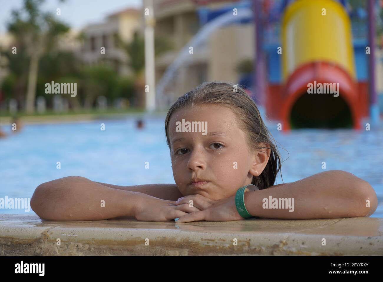 Israeli teenage hi-res stock photography and images - Alamy