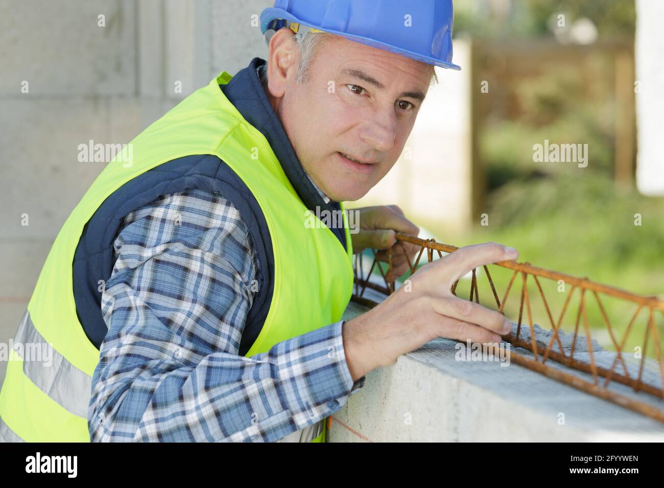 building construction reinforced concrete structure Stock Photo - Alamy