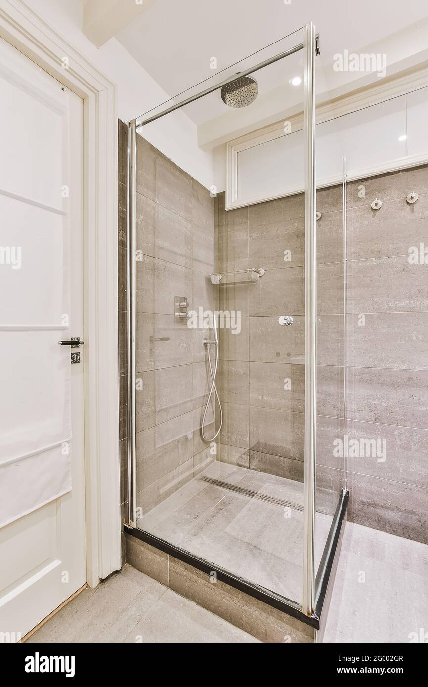 Modern shower stall in a bright bathroom Stock Photo - Alamy