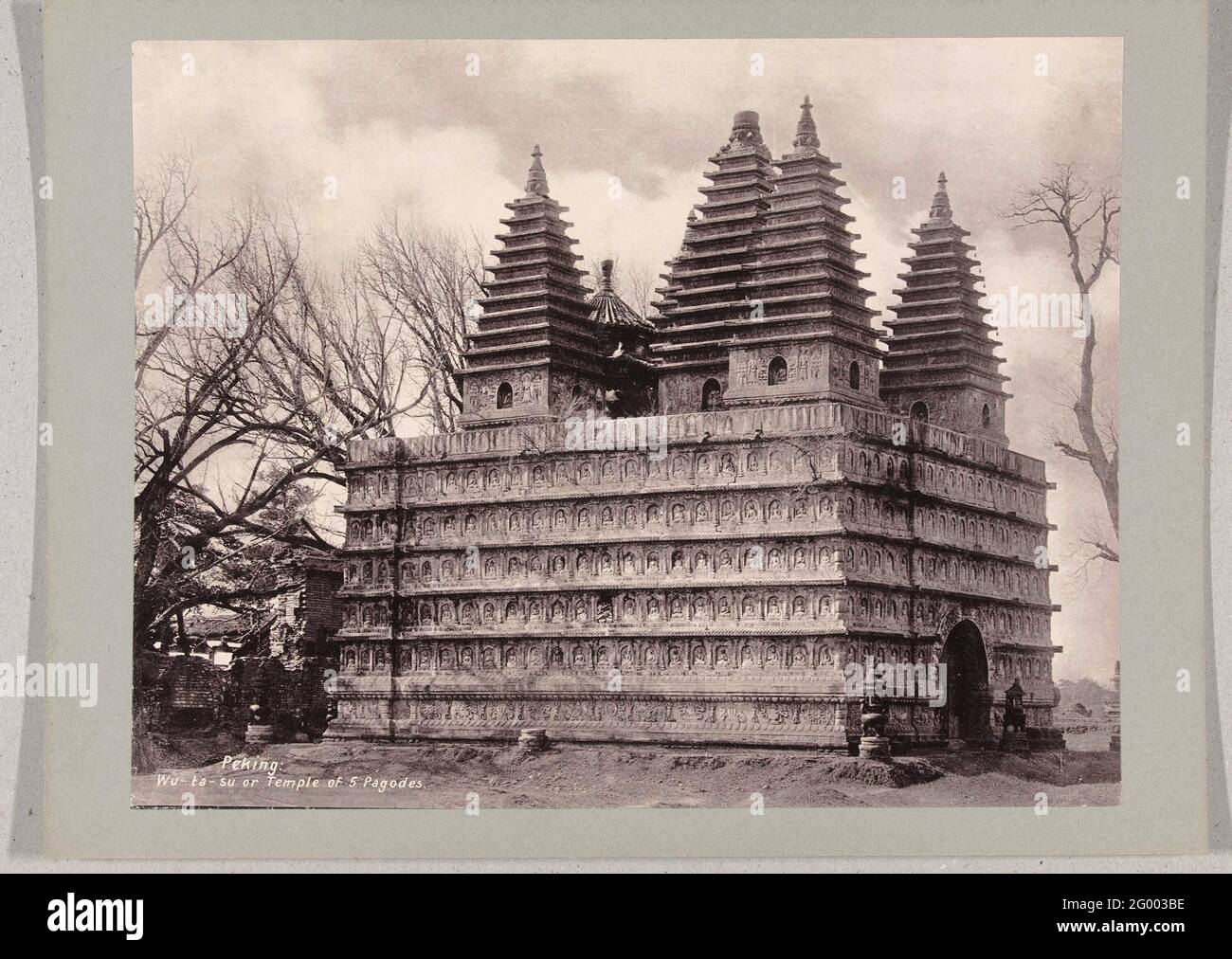 Five pagodas temple beijing hi-res stock photography and images - Alamy