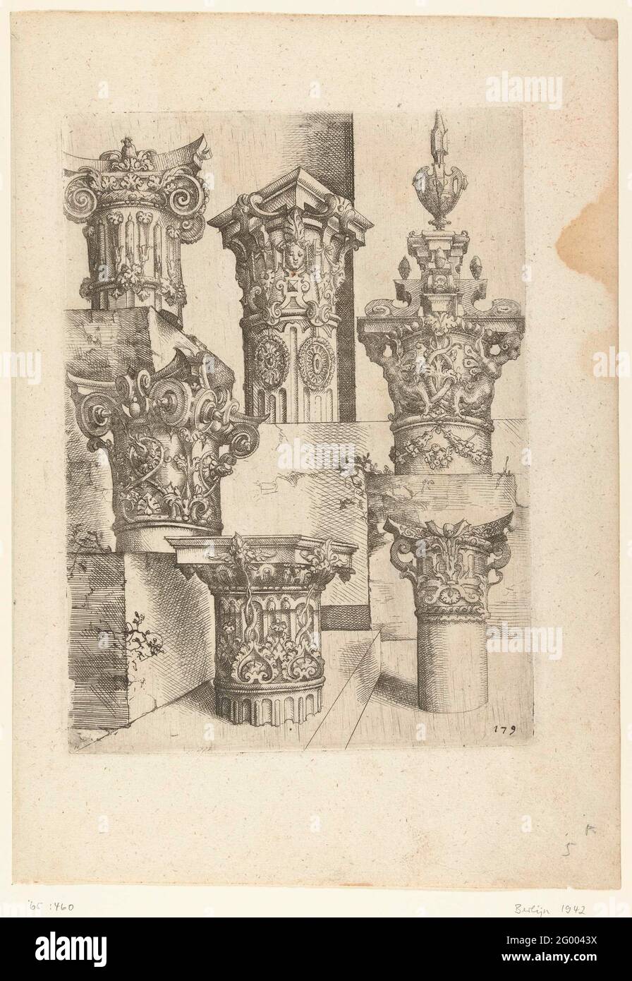 Six over six windows hi-res stock photography and images - Alamy