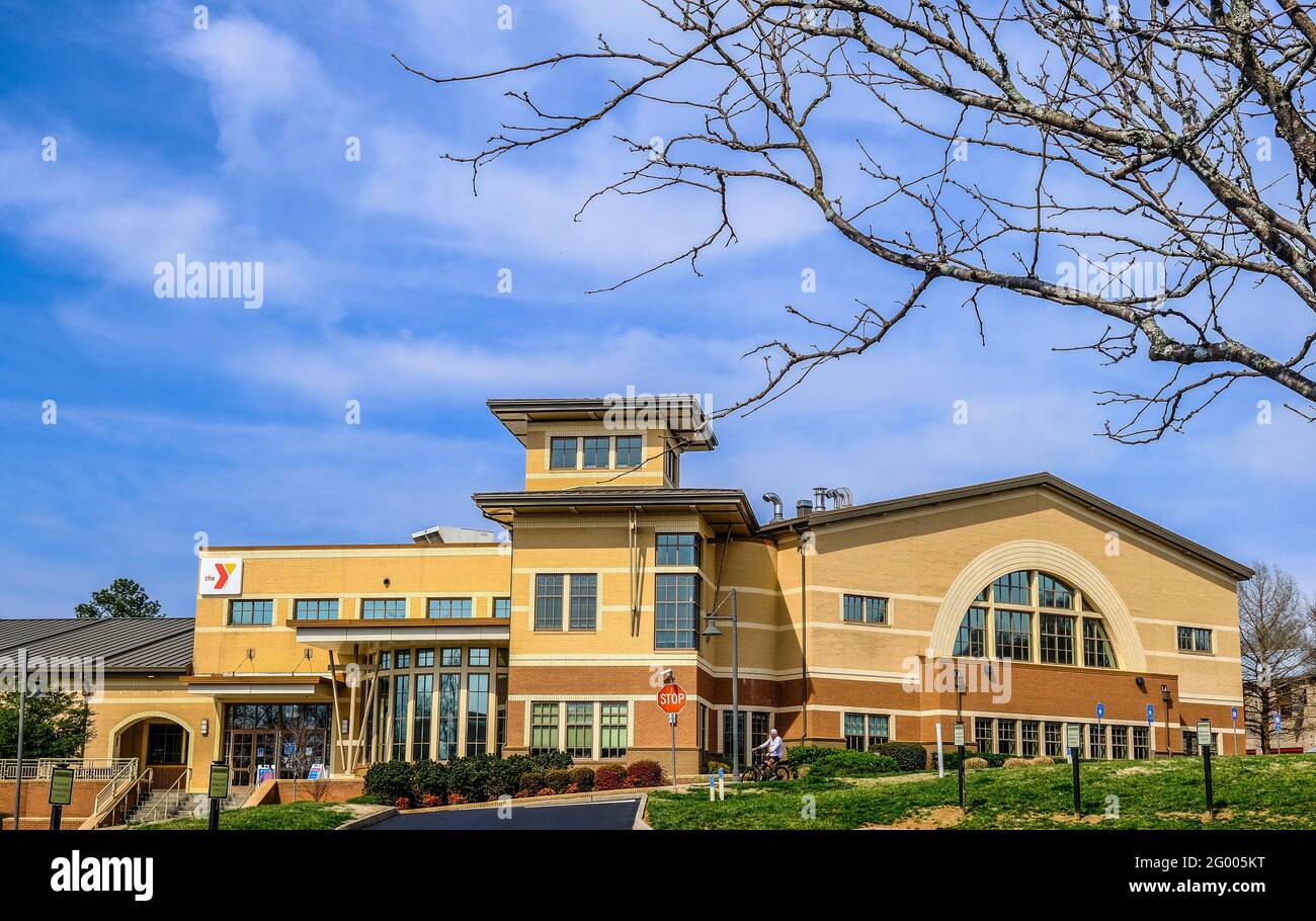 Old ymca building hi-res stock photography and images - Alamy