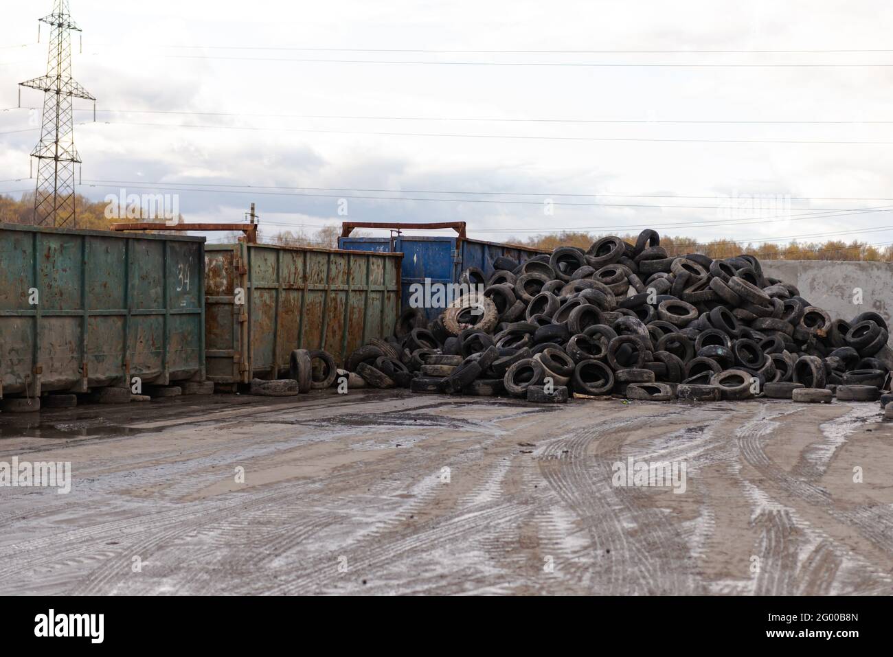 Waste from tires hi-res stock photography and images - Alamy