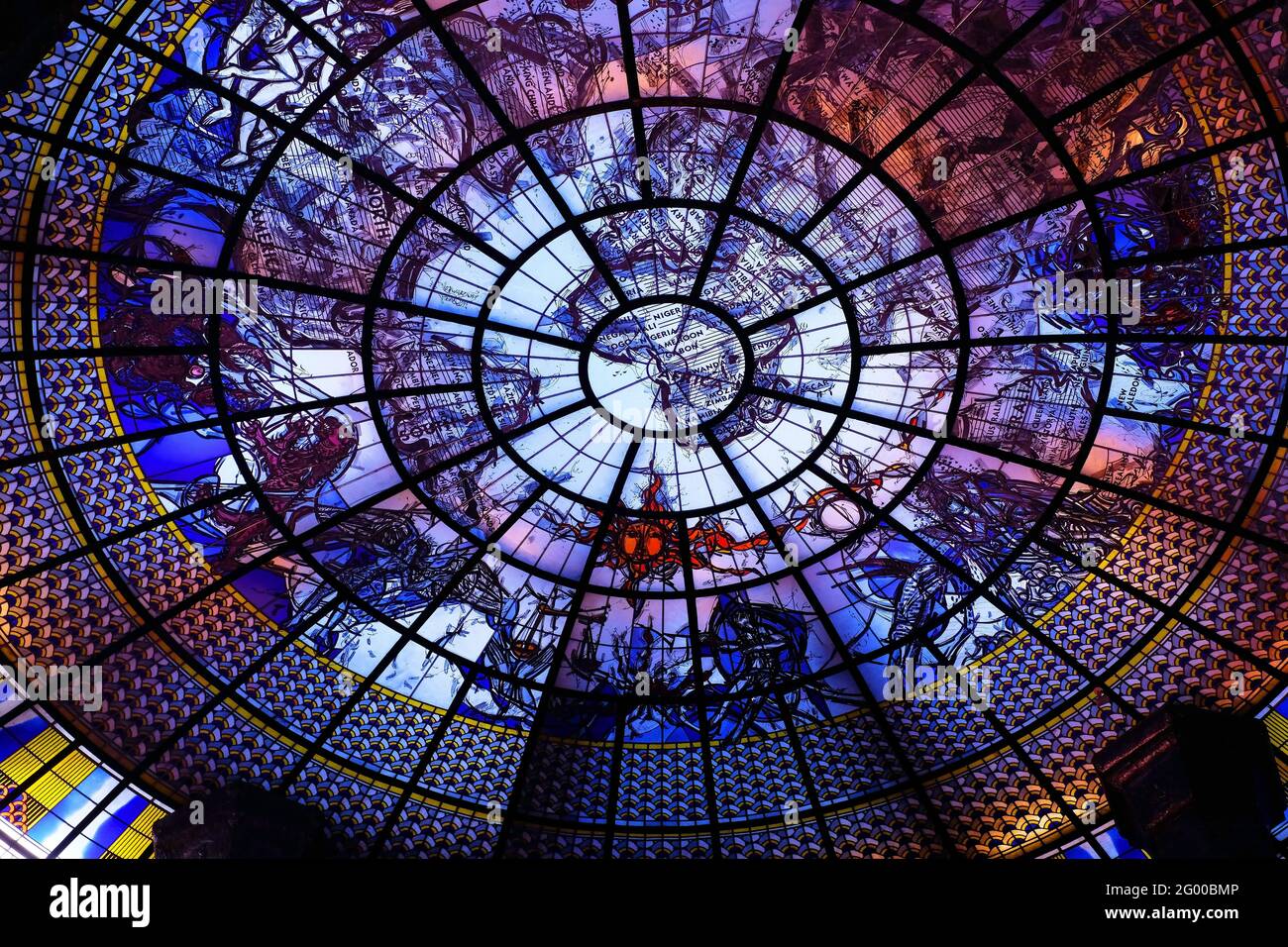 Beautiful and colorful ceiling of a modern museum Stock Photo - Alamy