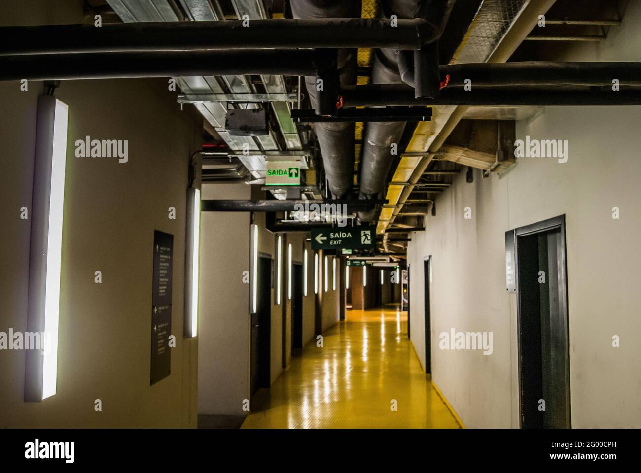 Estadio interior hi-res stock photography and images - Alamy