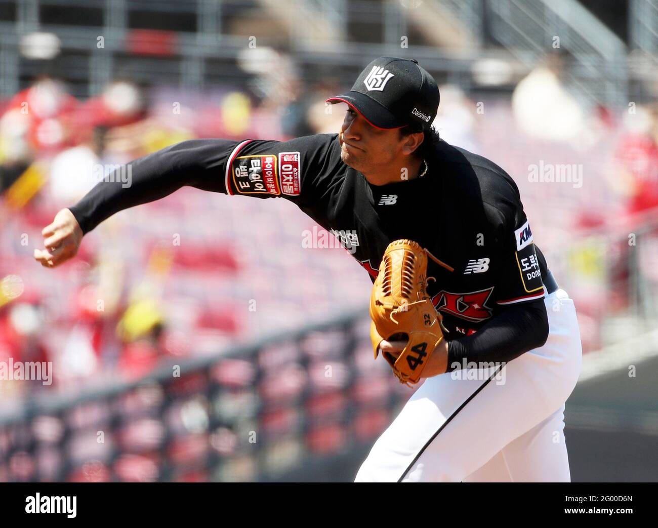 31st May, 2021. KT Wiz's William Cuevas William Cuevas of the KT Wiz throws a pitch against the ...