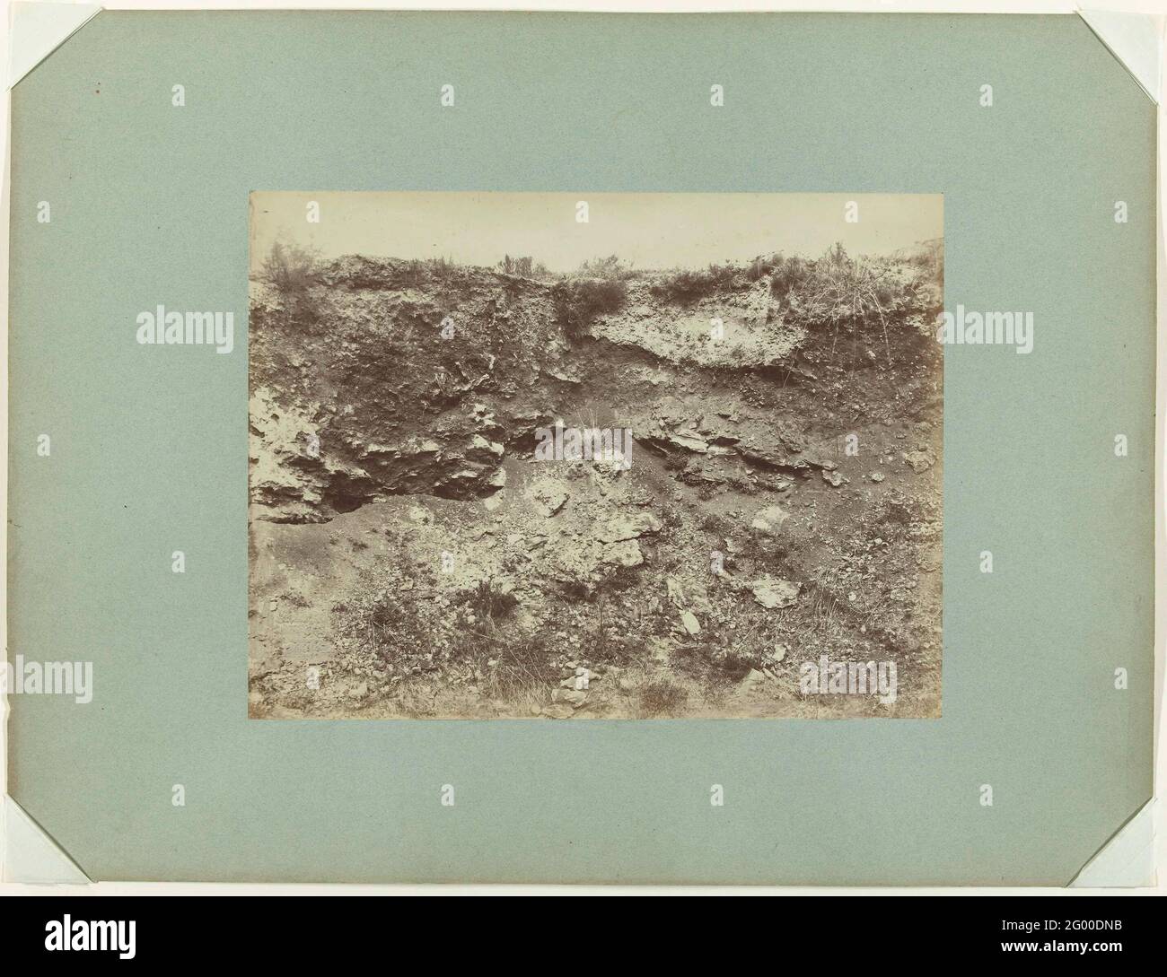 Shallow ditch hi-res stock photography and images - Alamy