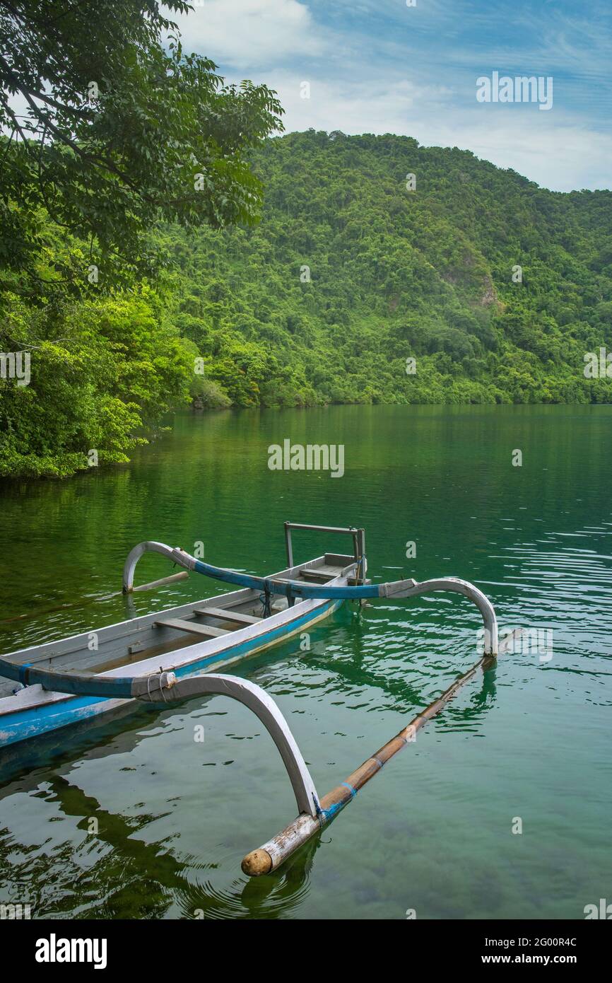 Lesser sunda islands hi-res stock photography and images - Alamy