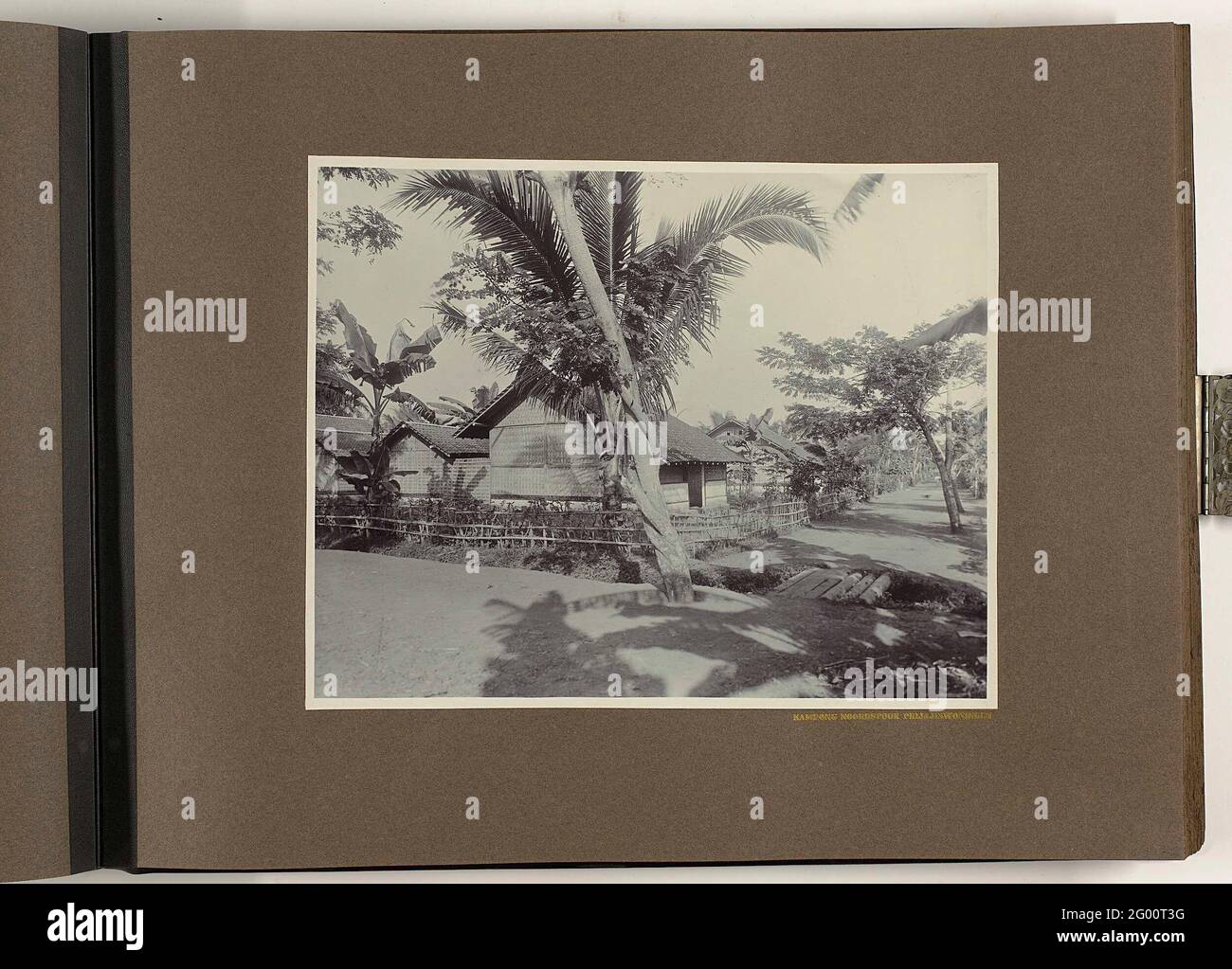 Javanese elite hi-res stock photography and images - Alamy