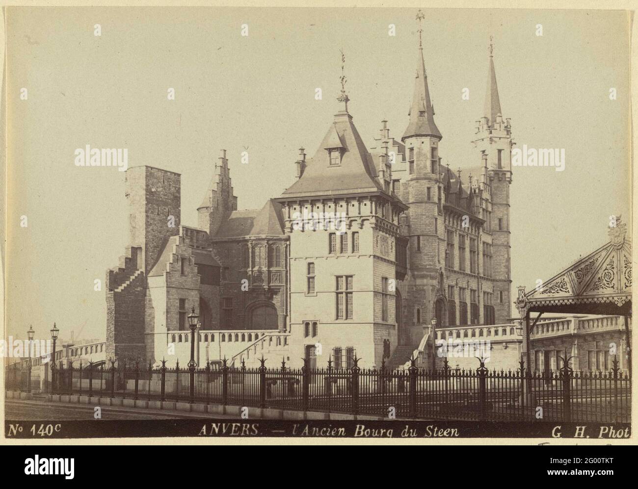 Lancien bourg du steen hi-res stock photography and images - Alamy
