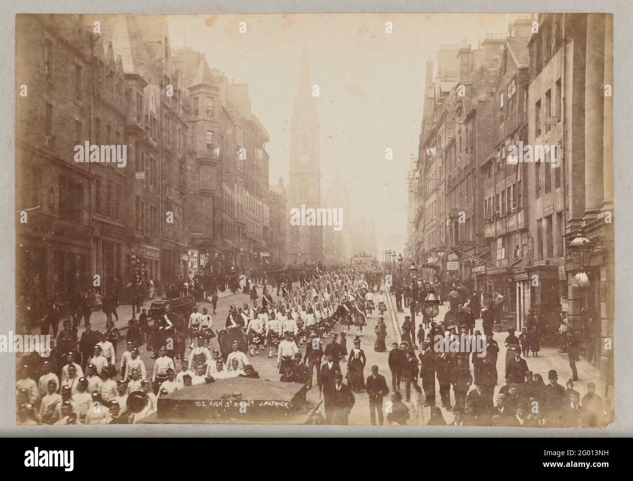 Parade in High street in Edinburgh; High St, Edinr Stock Photo - Alamy