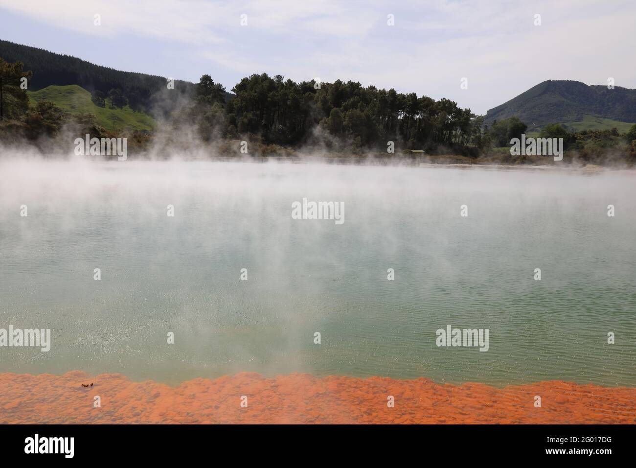 Wai-O-Tapu Thermalwunderland The Champagne Pool / Wai-O-Tapu Thermal ...