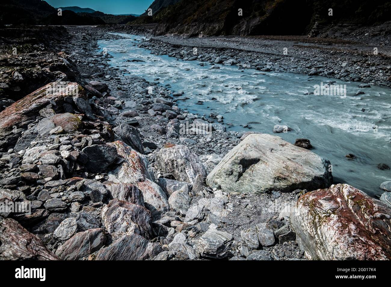 Streams and lakes of New Zealand Stock Photo - Alamy